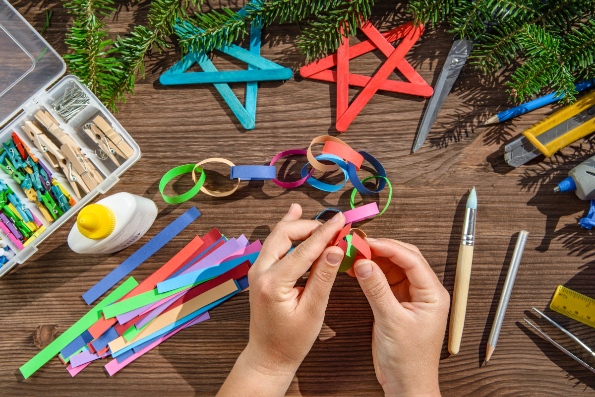 25 Creative DIY Christmas Decorations to Brighten Your Home – Olivia Wendel