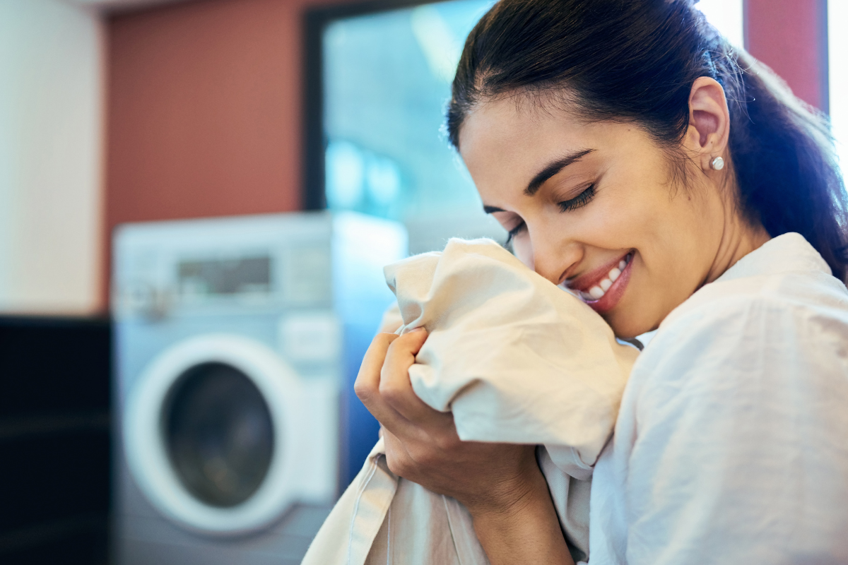 How to Make Laundry Smell Good: Top Tips for Fresh Clothes – Olivia Wendel